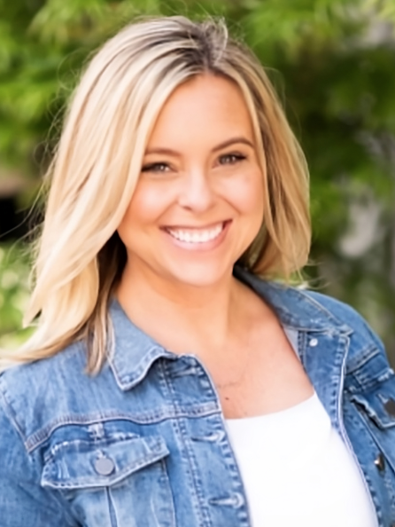 Savannah Foster – Partner and VP Client Relations- Athletes First ...